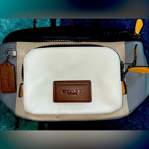 Coach | Bags | Coach Belt Fanny Pack Thick Leather With 3 Spacious ...